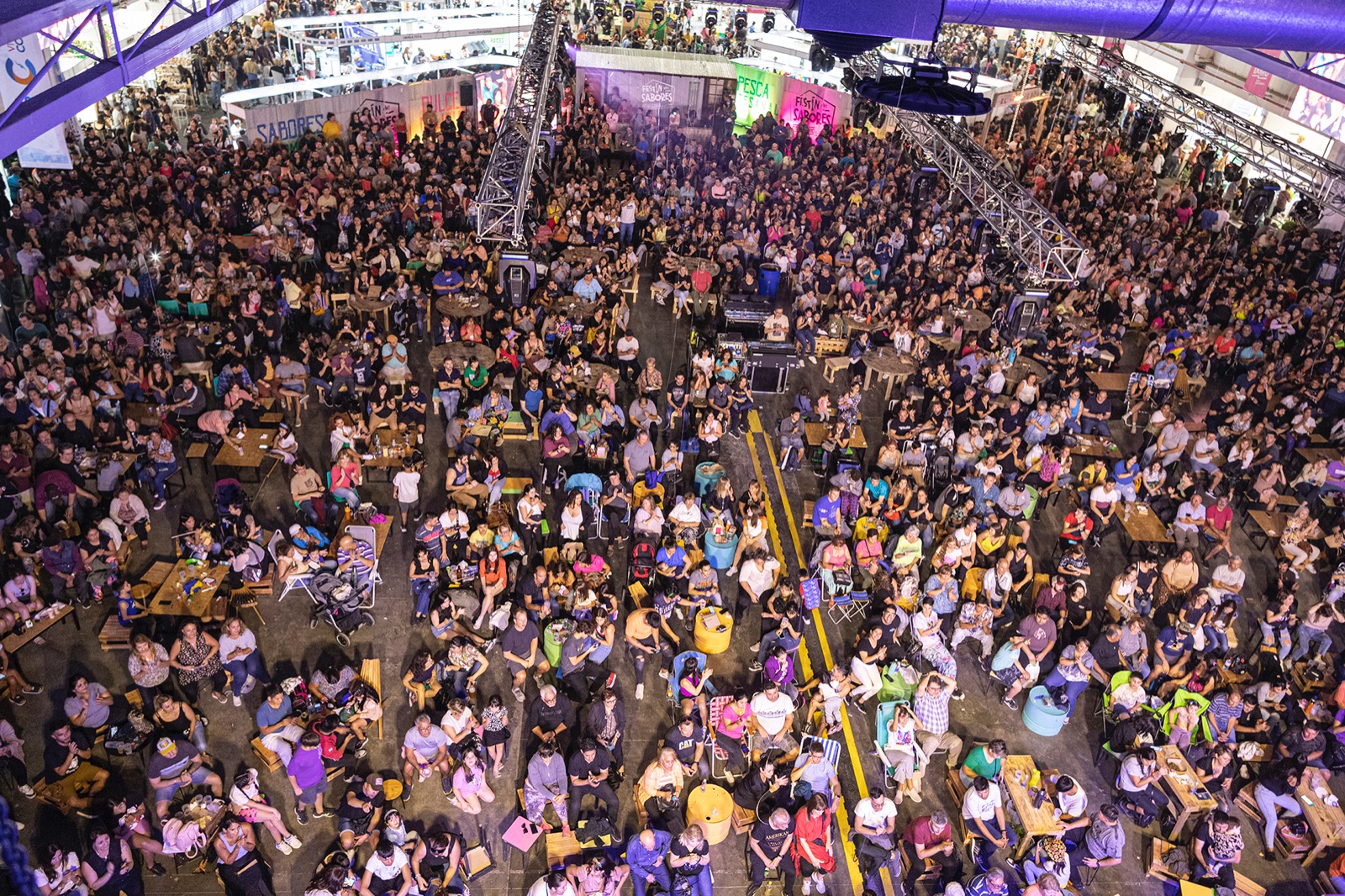 Una multitud disfrutó del Festín de Sabores que se consagró como la ...
